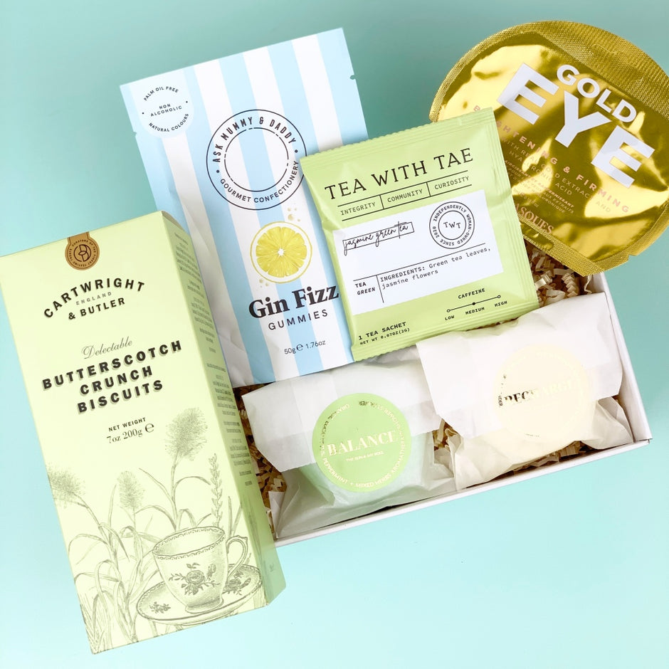 Curated Wellness Gift Boxes & Bundles | Luxurious Self-Care Hampers ...