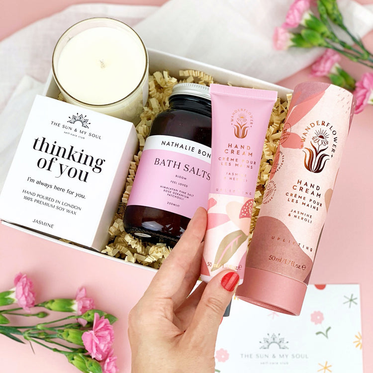 Create a Personalised Wellness Gift Box ⎜Send Unique Custom Gift Boxes ...