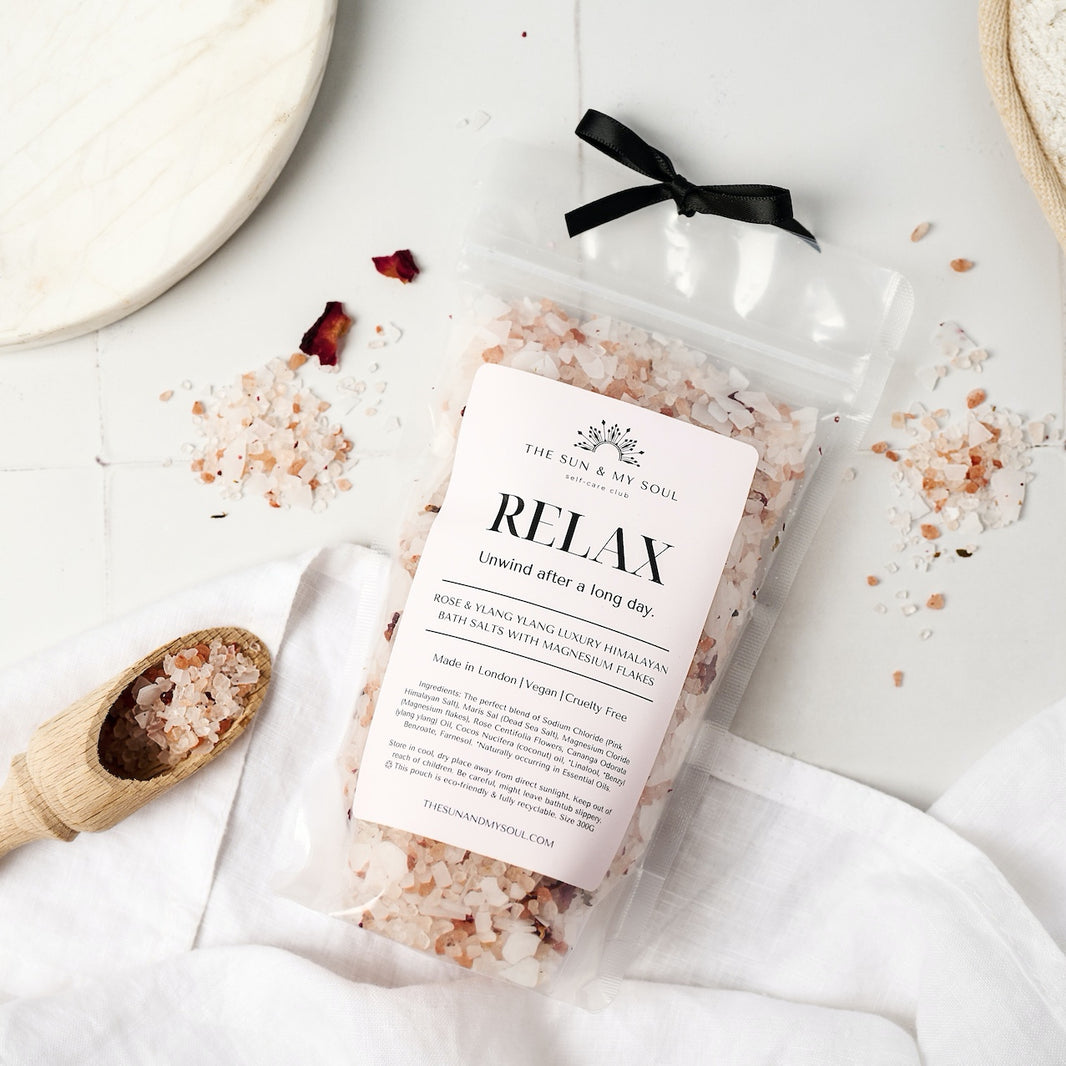 Home Spa Pamper Gifts⎜Luxury Bath Salts & Bath Bombs, Shower Steamers ...